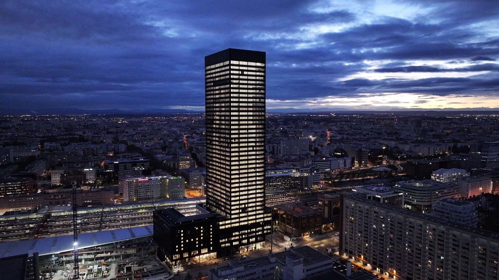 Preventing risks related to the construction of the To-Lyon tower ...